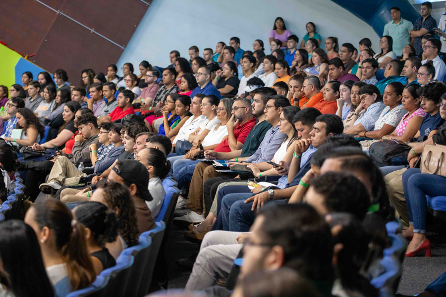 Job fair - Investment by PROCOMER